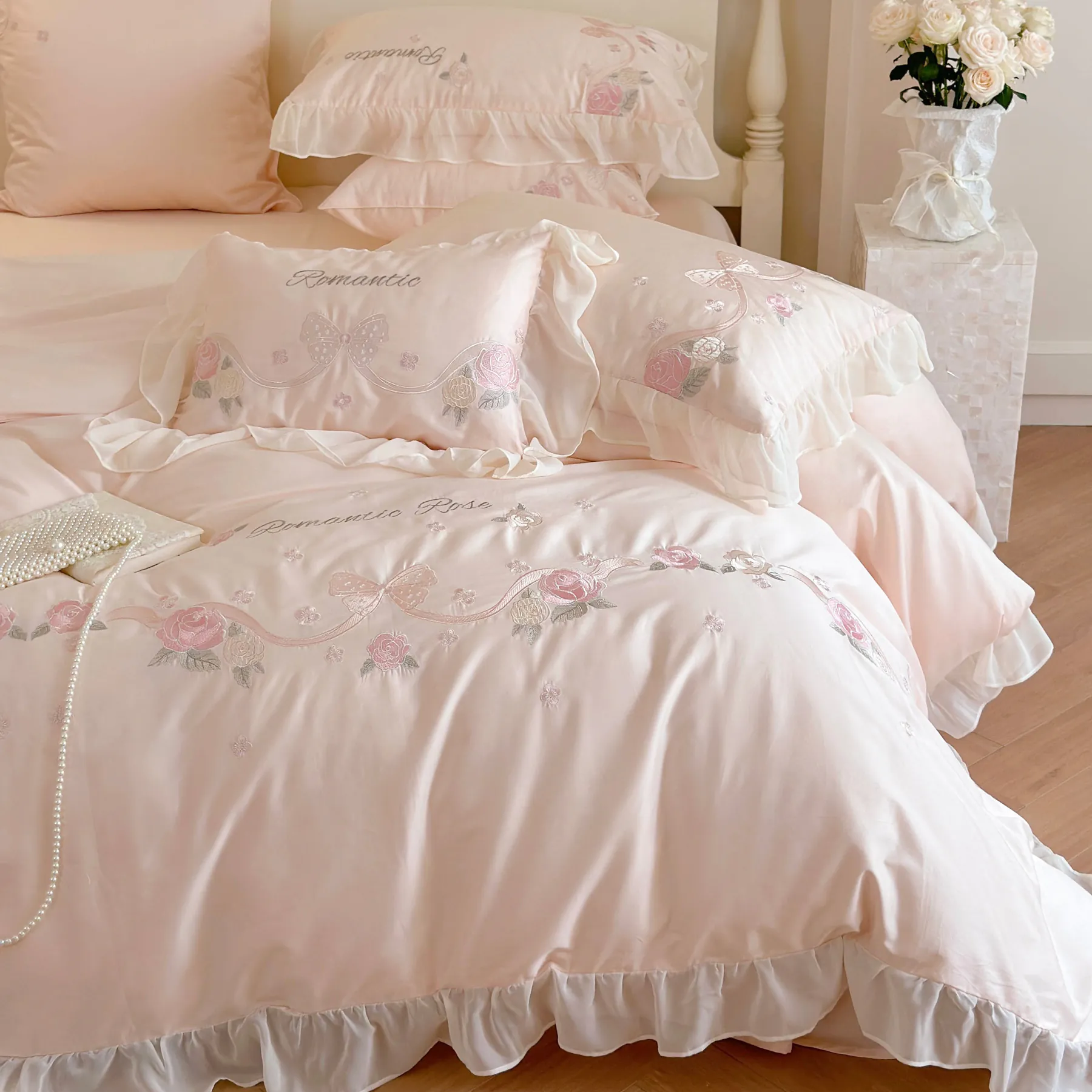 100% Long Staple Cotton Pink Floral Embroidery Ruffle Edge Bedding Set ...