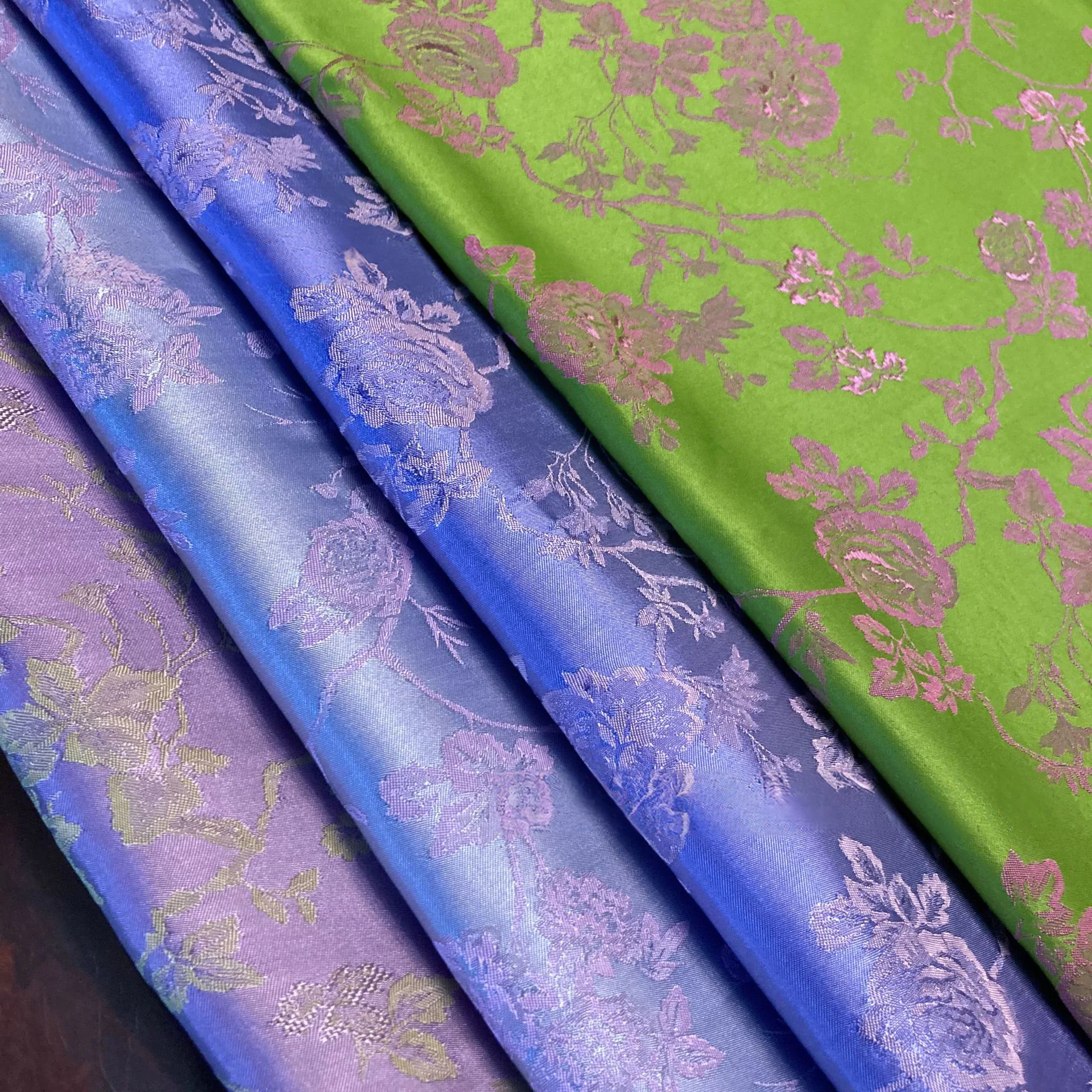 Dual Color Jacquard Satin Crafts Fabric with Flower Branch Pattern ...
