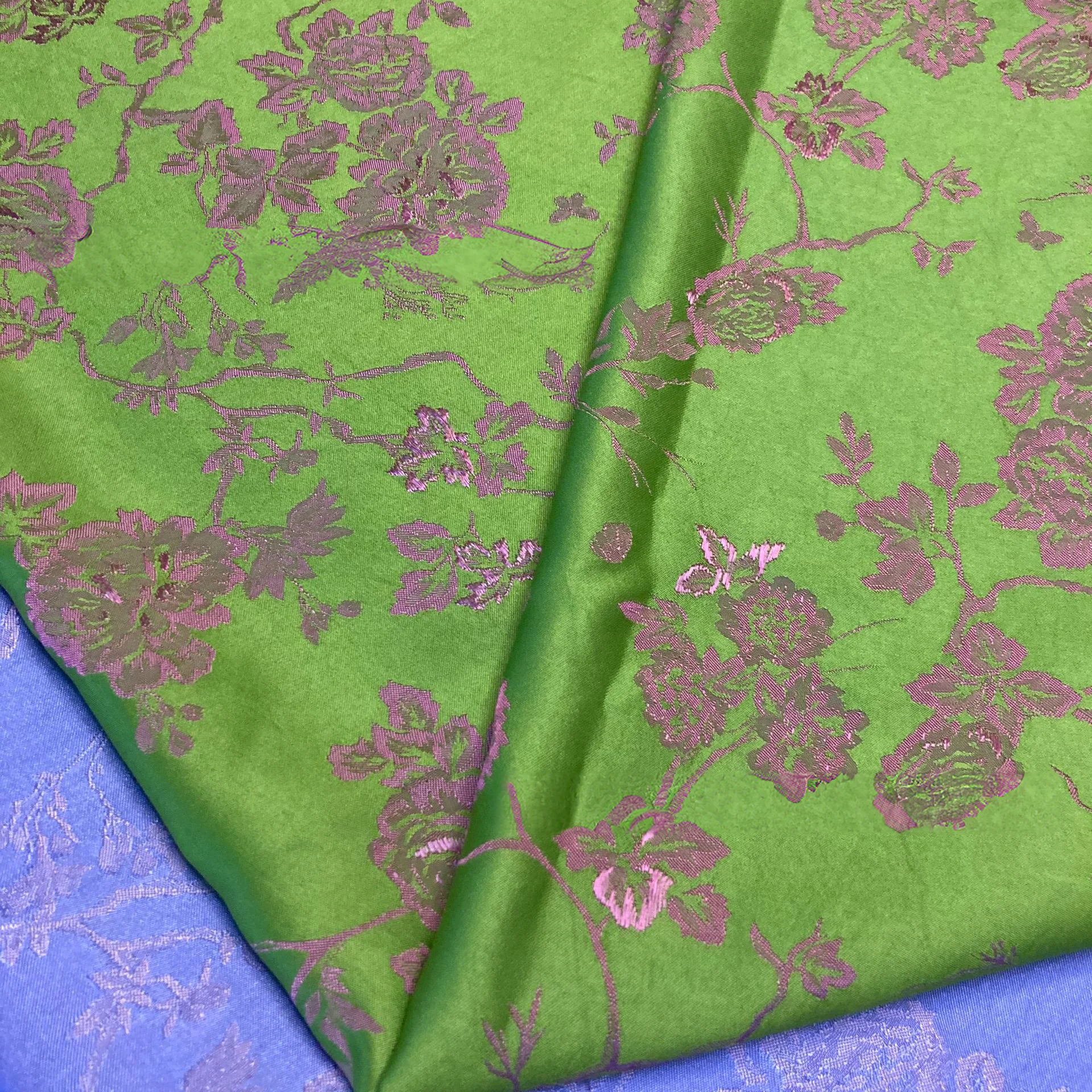 Dual Color Jacquard Satin Crafts Fabric with Flower Branch Pattern ...