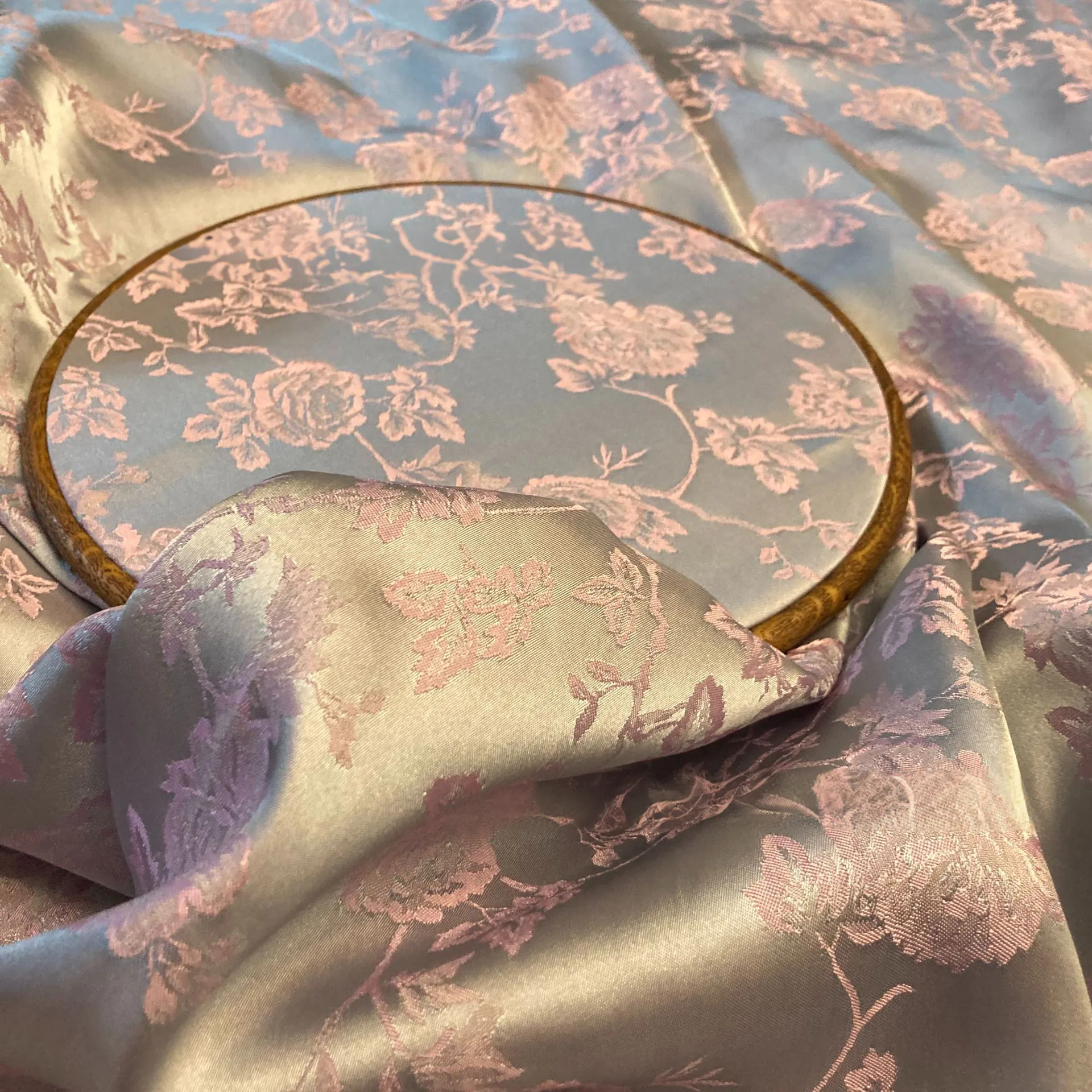 Dual Color Jacquard Satin Crafts Fabric with Flower Branch Pattern ...