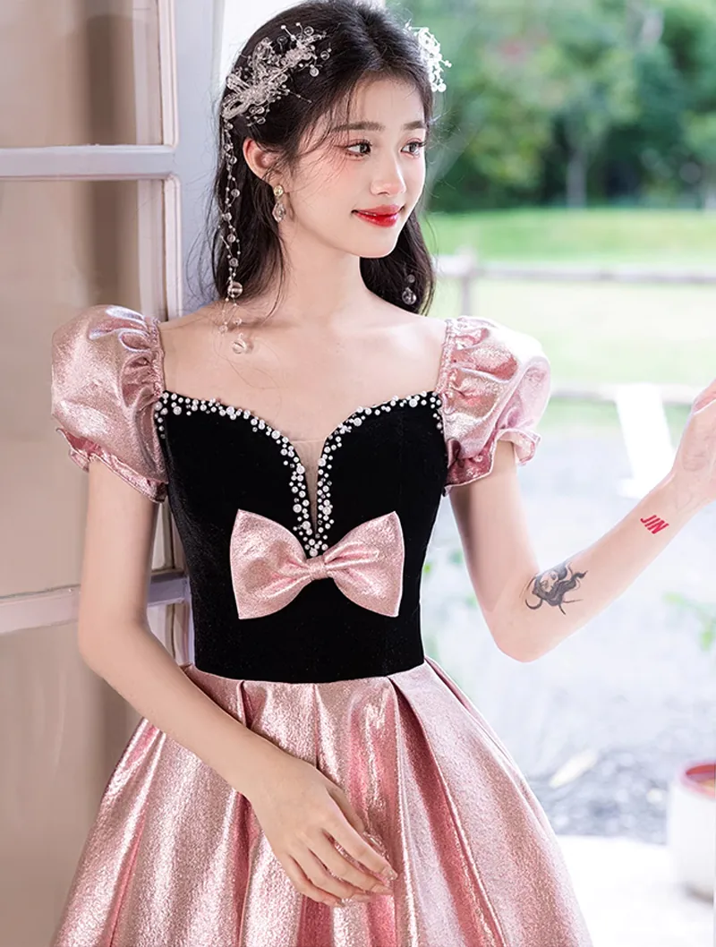 FloraShe – Dress like a super star. Bloom your beauty.